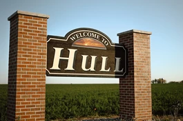 Hull, Iowa | Lakes and Land Region | Travel Iowa