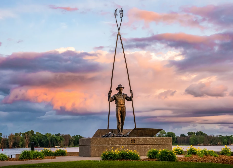 Muscatine, Iowa | Storied and Scenic Region | Travel Iowa