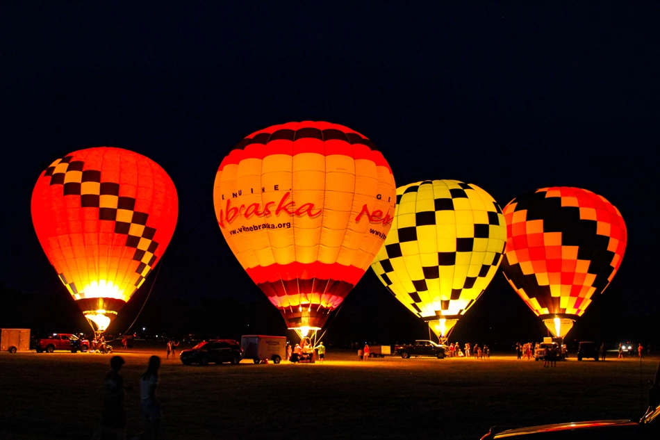 Elks 347 Pro Balloon Races | Ottumwa, Iowa | Travel Iowa