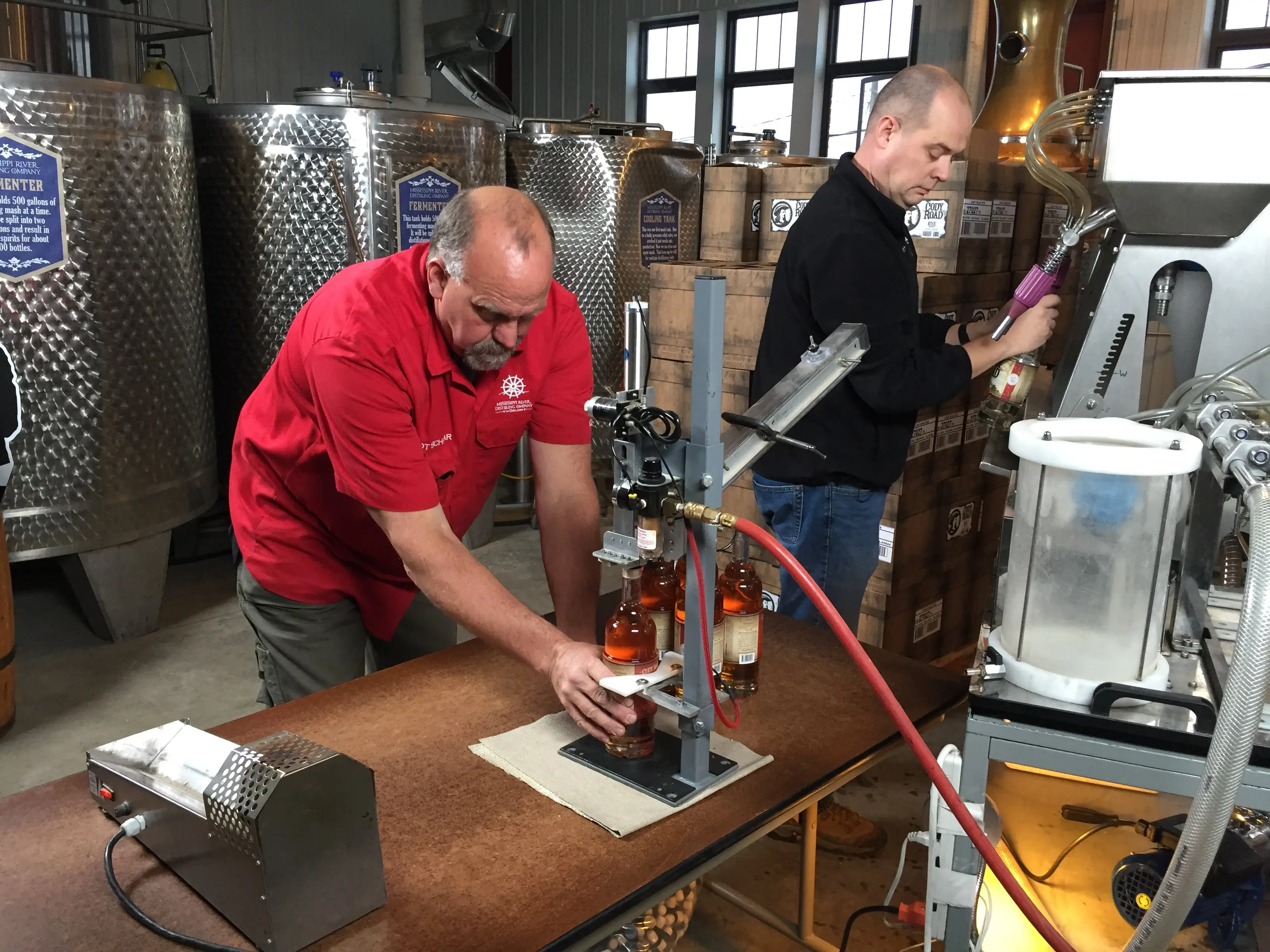 7 Iowa Distilleries with Tours