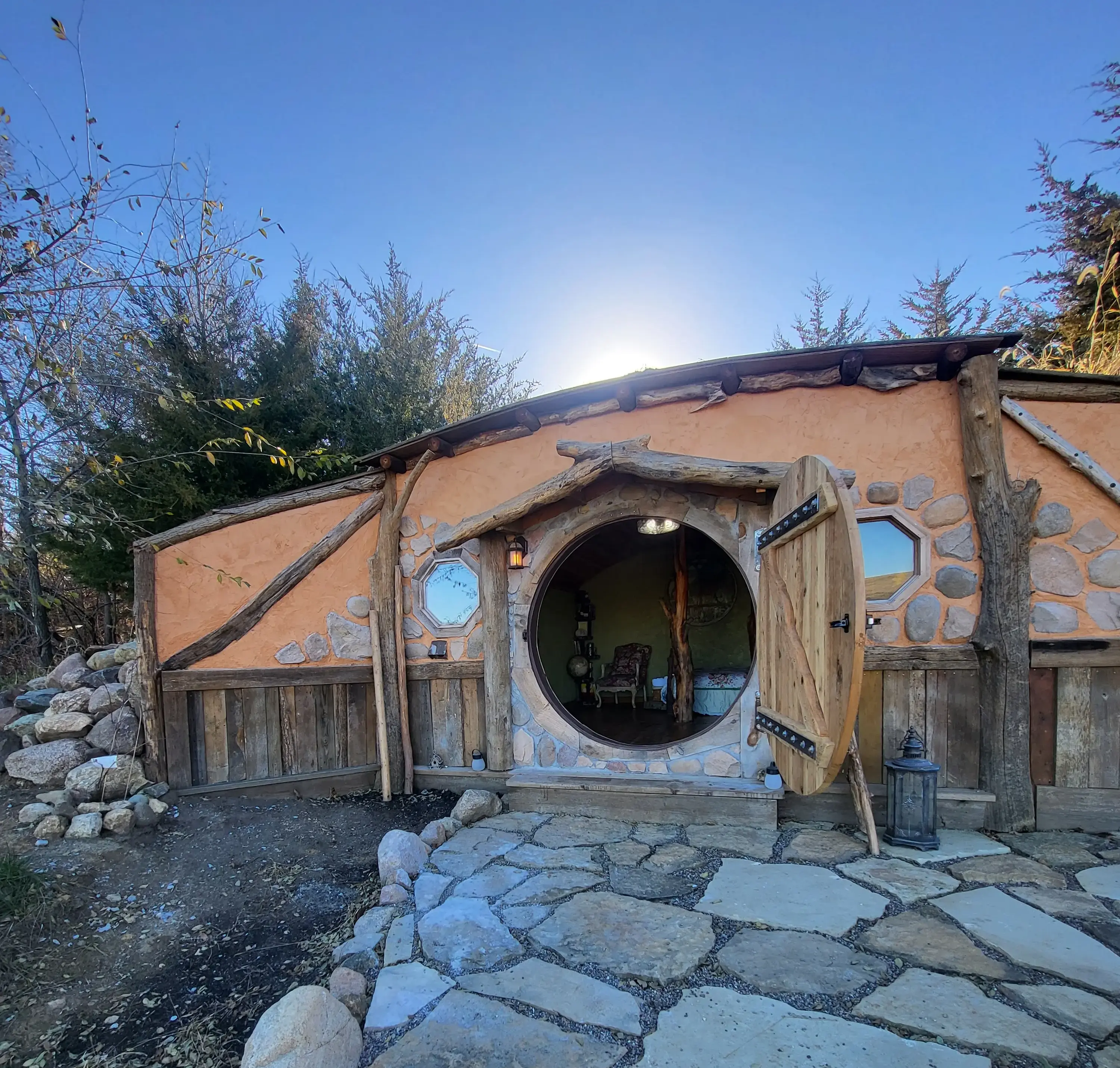 Farm Stay Rentals Iowa | Vacation Rental with Farm Animals | Travel Iowa