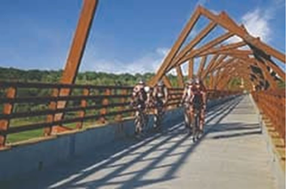 High Trestle Trail - Slater Trailhead | Slater, Iowa | Travel Iowa