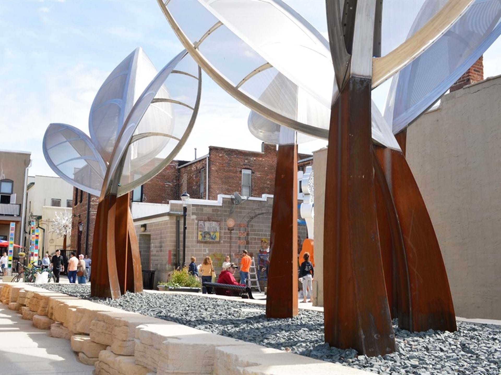 Uptown Marion Main Street | Marion, Iowa | Travel Iowa