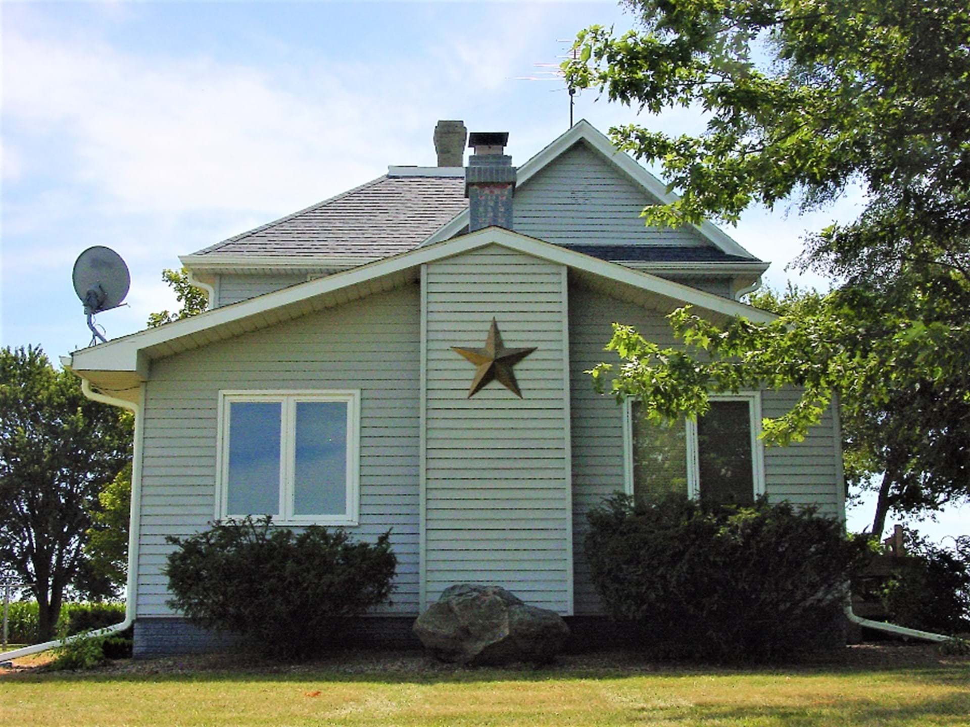 Soules Barn & Bunkhouse | Lamont, Iowa | Travel Iowa