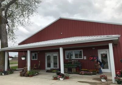 The Red Shed | Bloomfield, Iowa | Travel Iowa