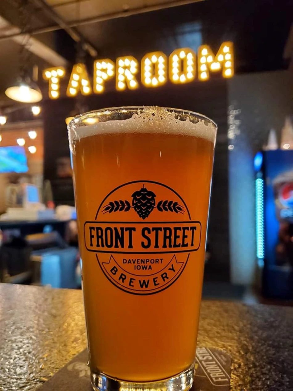 Front Street Brewery | Davenport, Iowa | Travel Iowa
