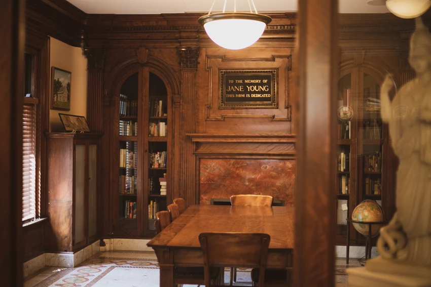 Kendall Young Library | Webster City, Iowa | Travel Iowa