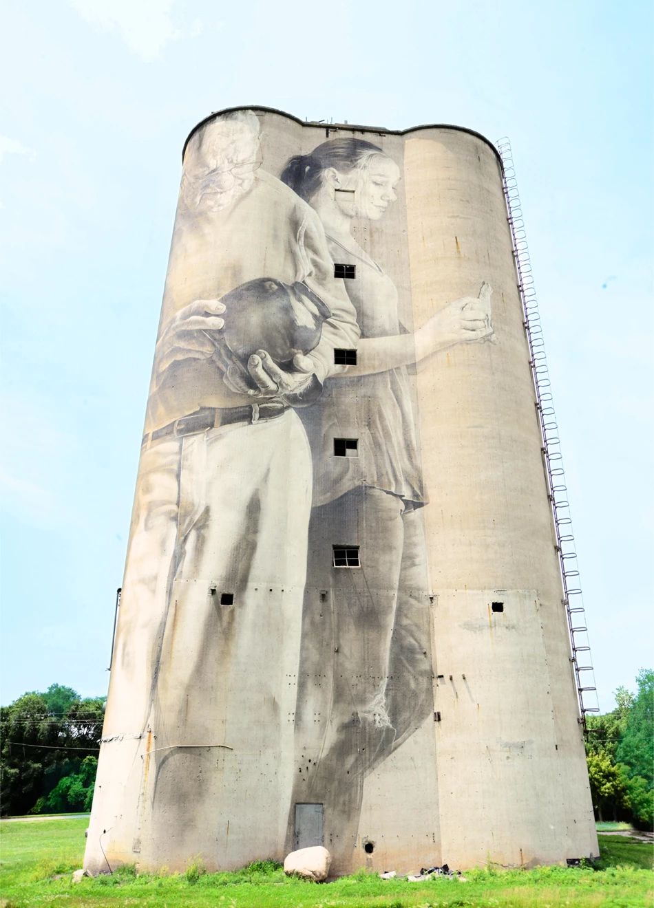 Fort Dodge Grain Silo Mural | Fort Dodge, Iowa | Travel Iowa