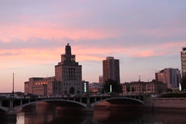 Veterans Memorial Building | Cedar Rapids, Iowa | Travel Iowa