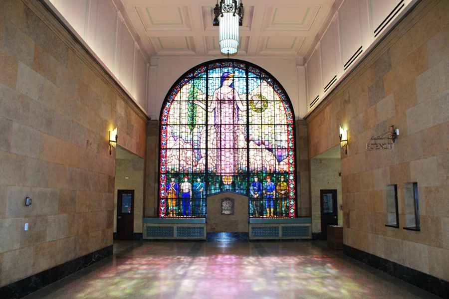 Veterans Memorial Building | Cedar Rapids, Iowa | Travel Iowa