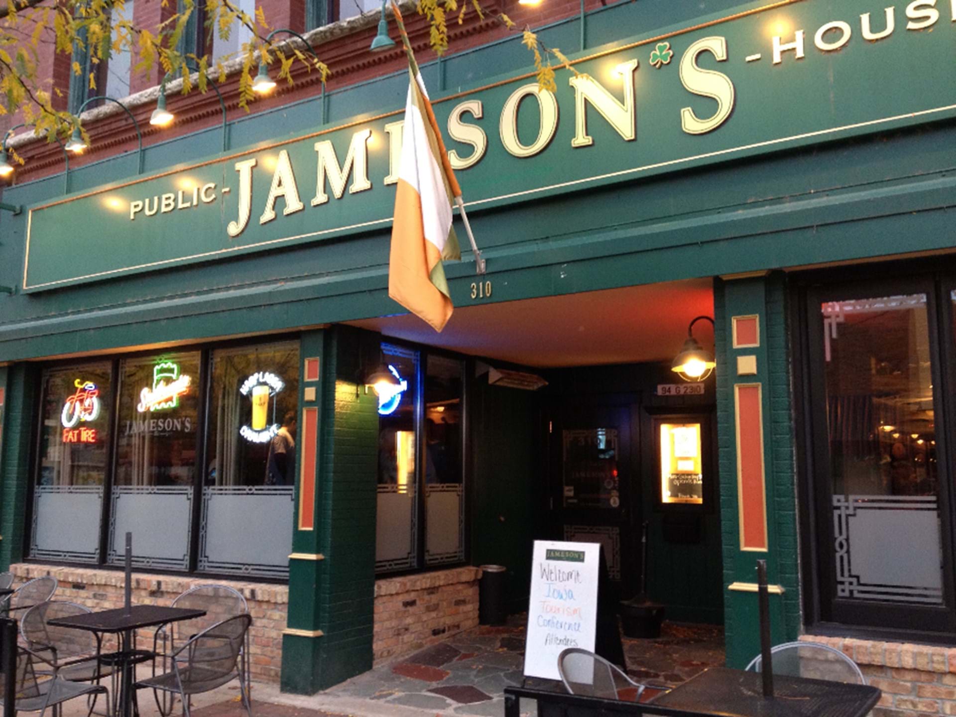 Jameson's Public House | Waterloo, Iowa | Travel Iowa
