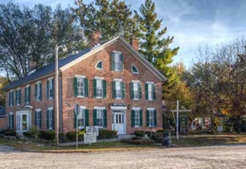 Bentonsport's Mason House Inn and C | Keosauqua, Iowa | Travel Iowa