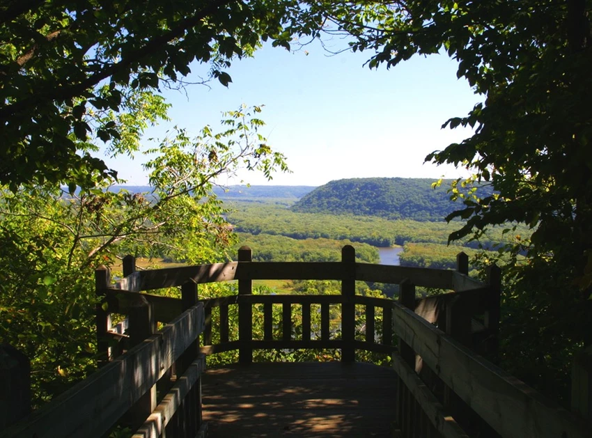 Pikes Peak State Park | Mc Gregor, Iowa | Travel Iowa