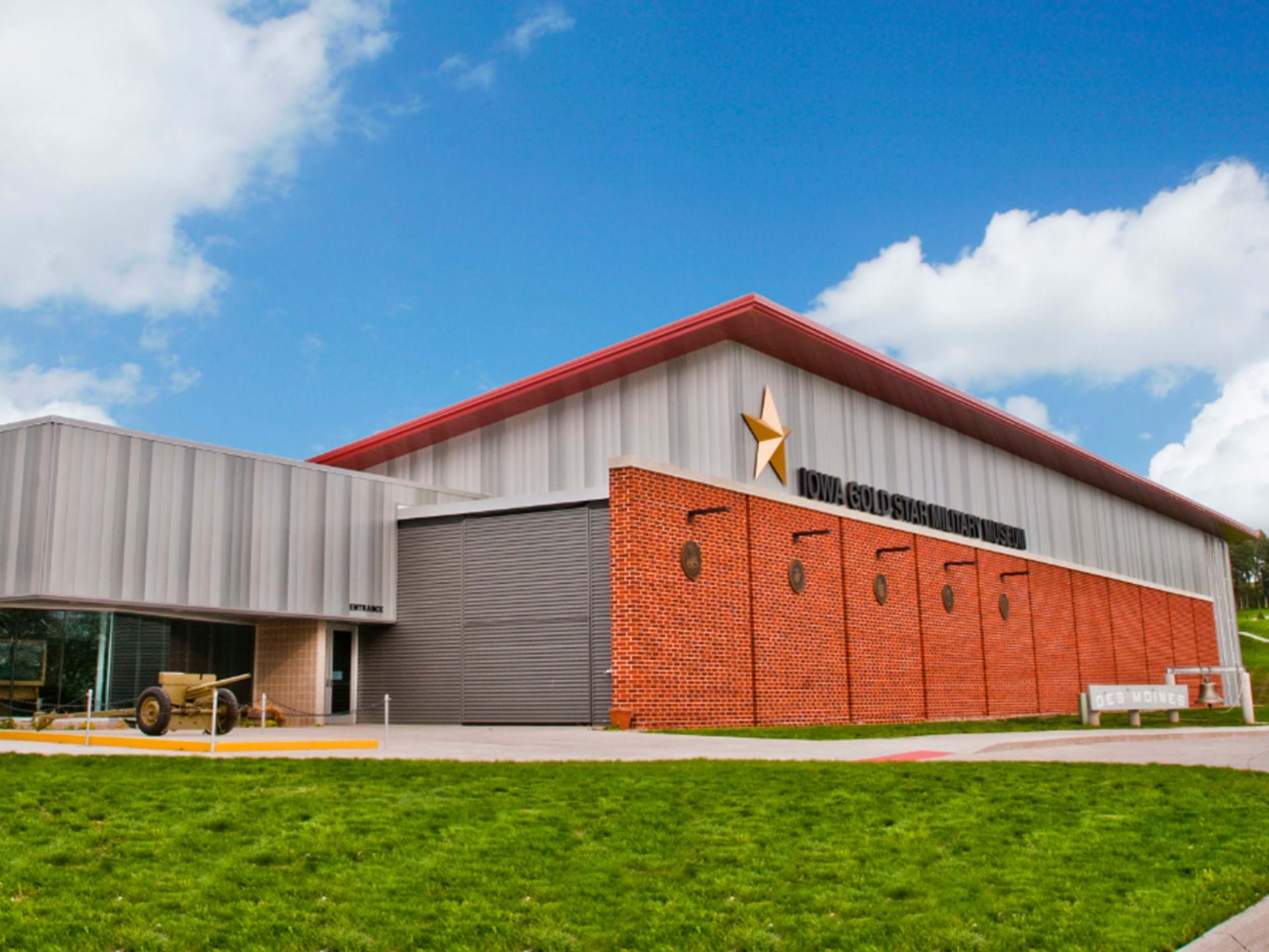Iowa Gold Star Military Museum | Johnston, Iowa | Travel Iowa
