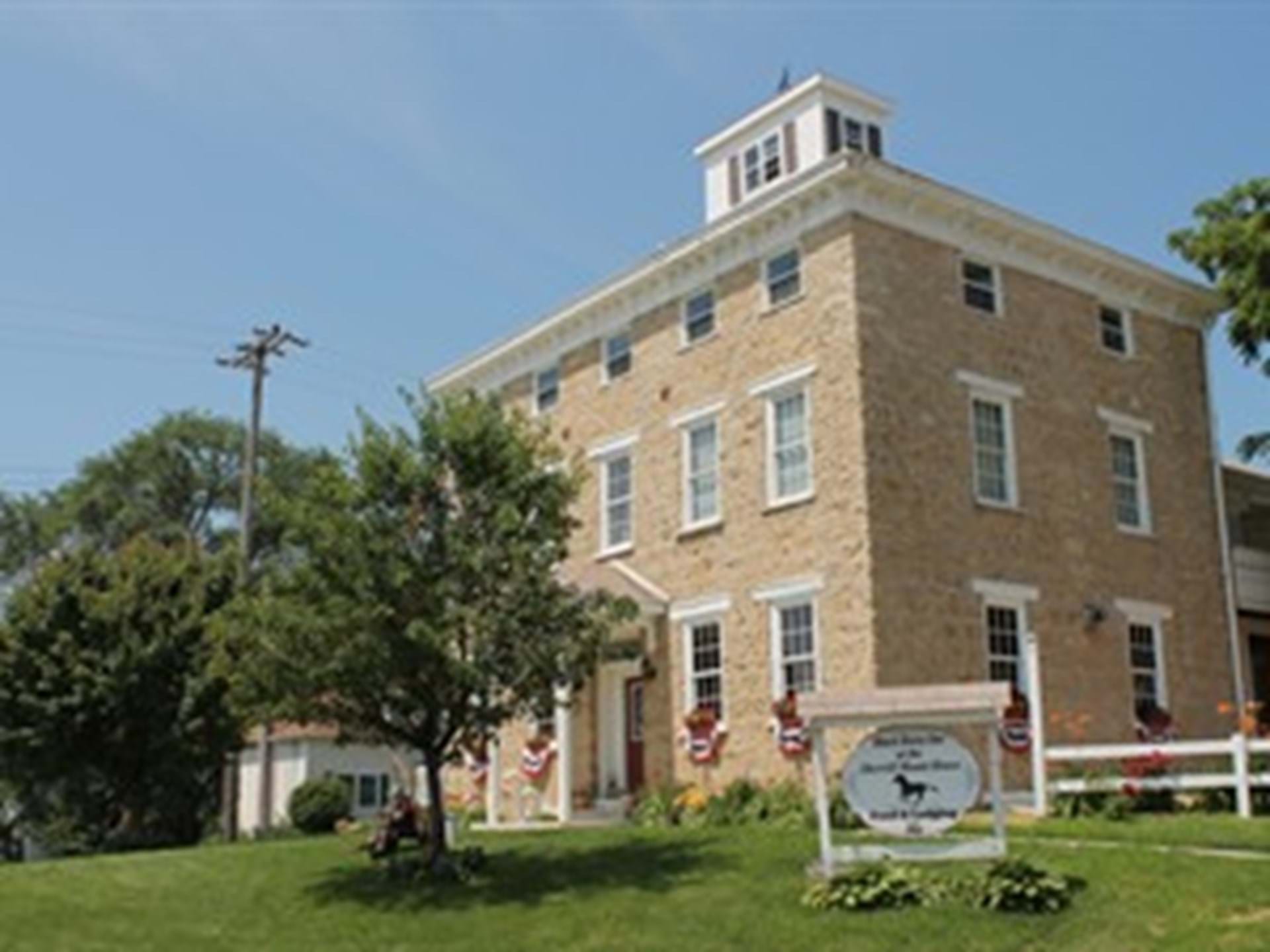 Black Horse Inn | Sherrill, Iowa | Travel Iowa