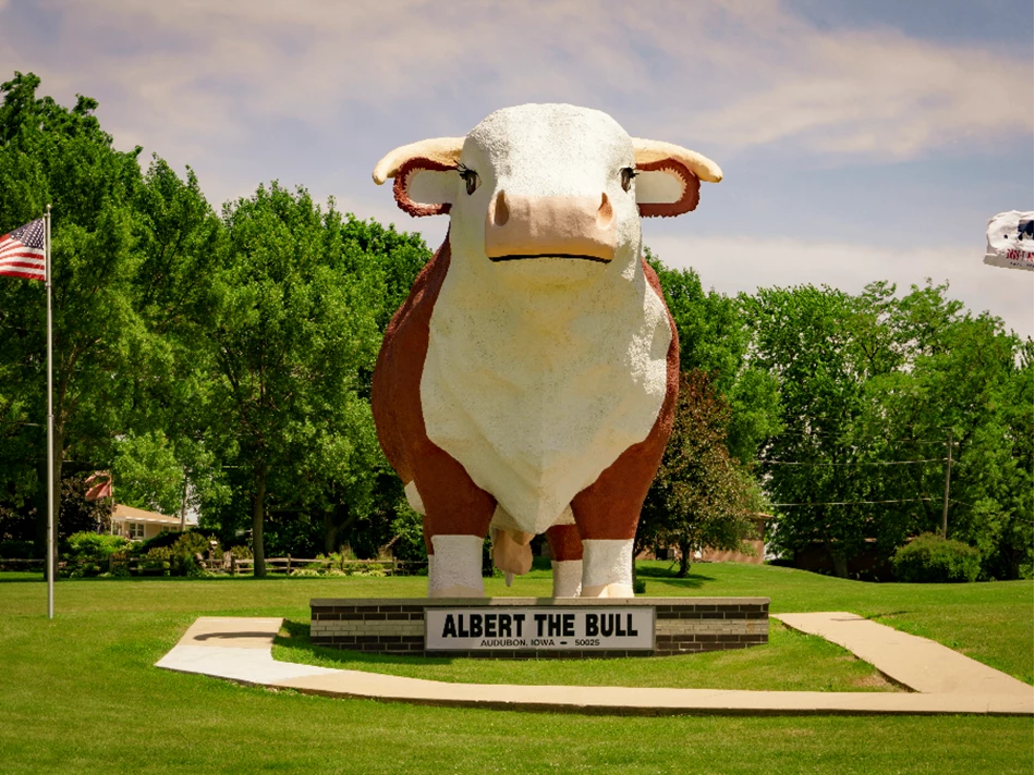 Albert the Bull | Audubon, Iowa | Travel Iowa
