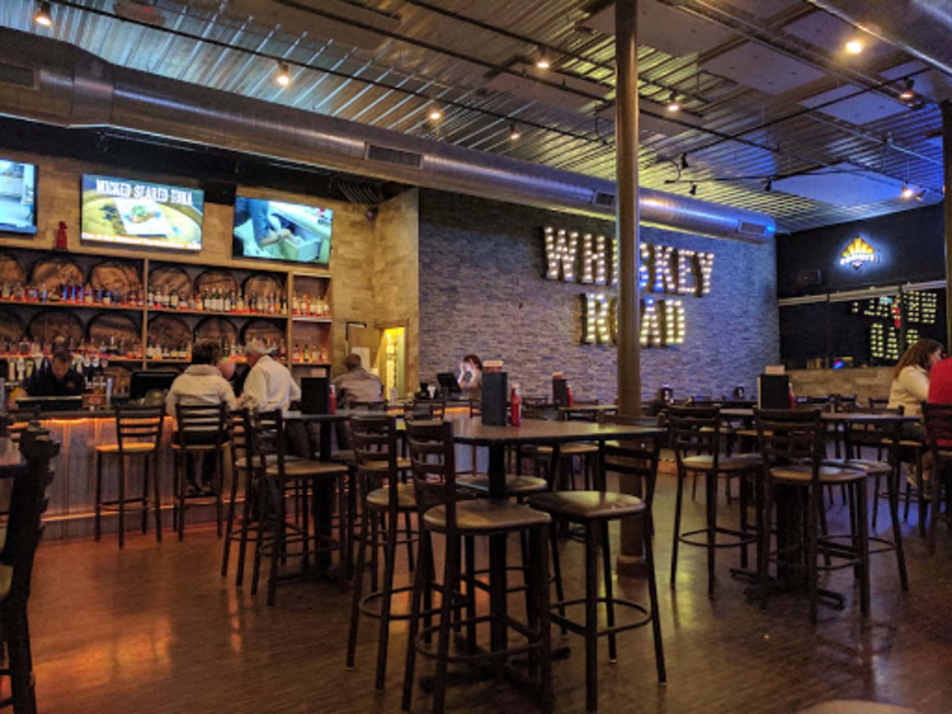 Whiskey Road Tavern & Grill | Cedar Falls, Iowa | Travel Iowa