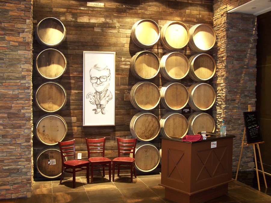 Coaches Corner Sports Bar & Grill | Clinton, Iowa | Travel Iowa