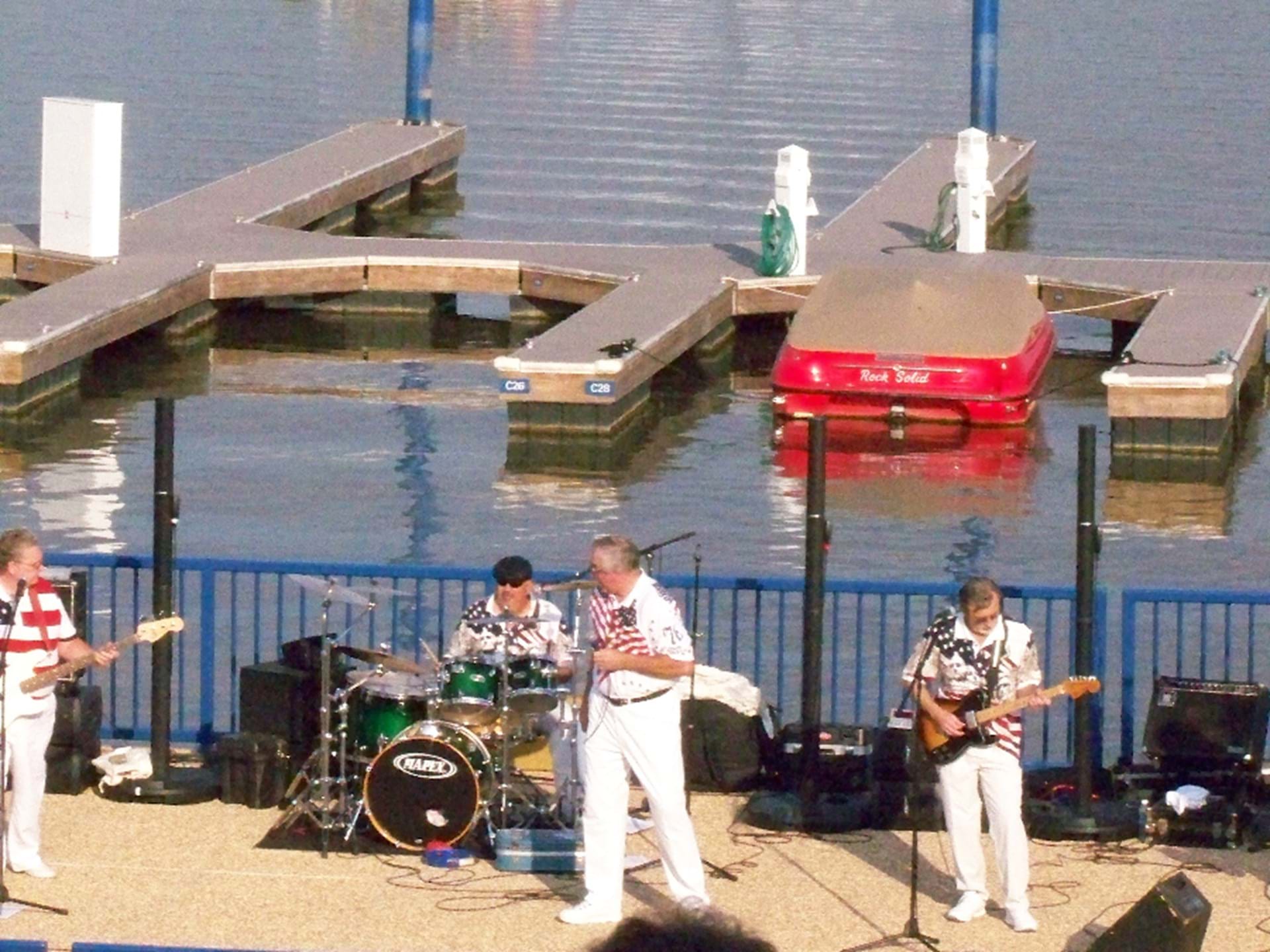 Clinton Marina | Clinton, Iowa | Travel Iowa