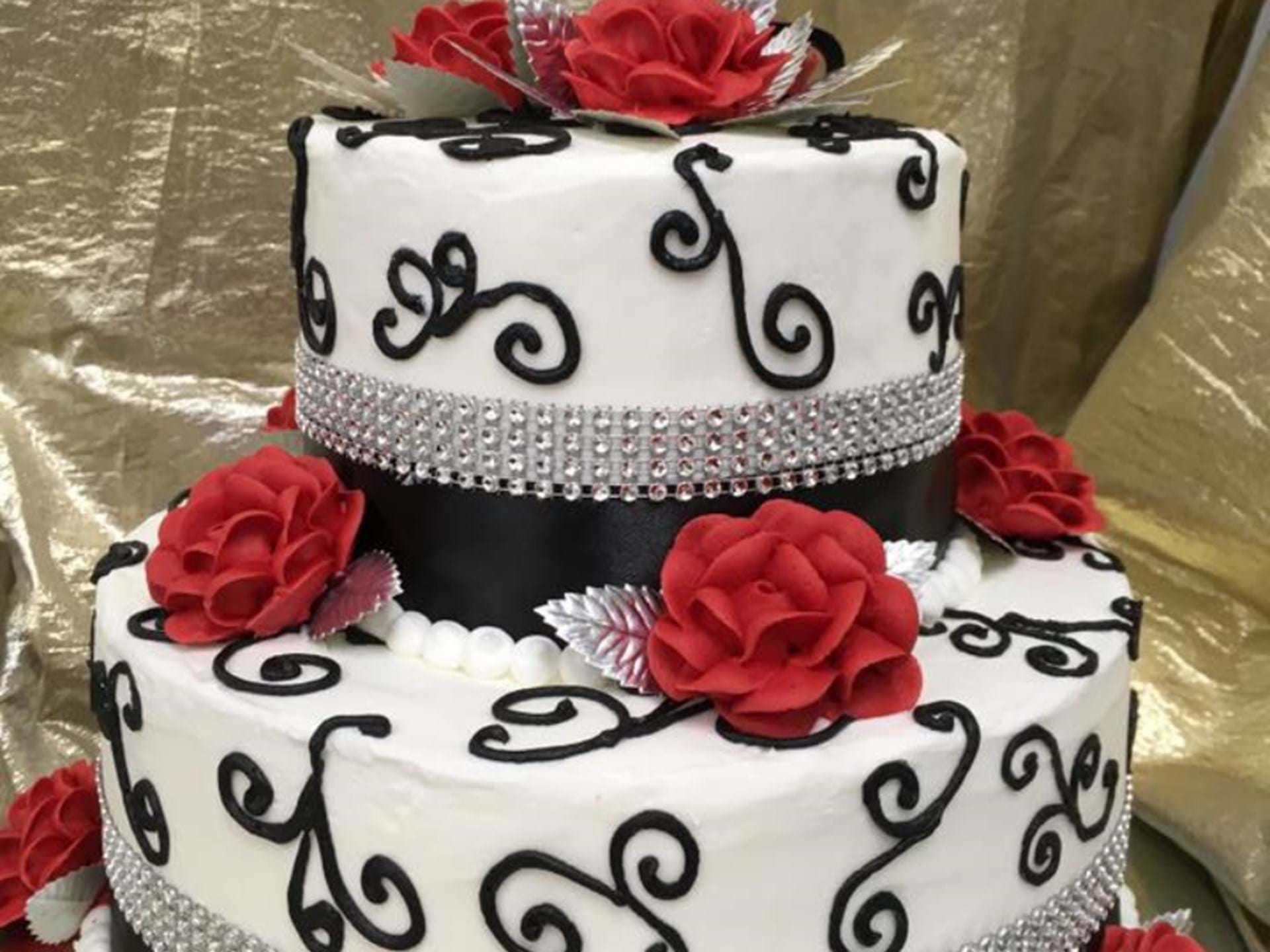 Larita's Cakes 'n More | Fort Dodge, Iowa | Travel Iowa